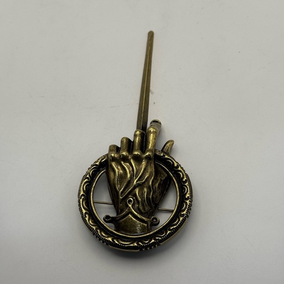 no brand | Jewelry | Gold Hand Brooch A Symbol Of Power Representing ...